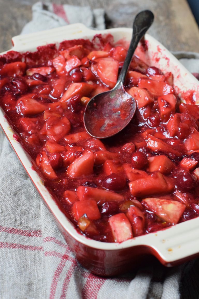 Cranberry Raspberry Baked Apples (Sweetened with Maple Syrup!) - Whole ...